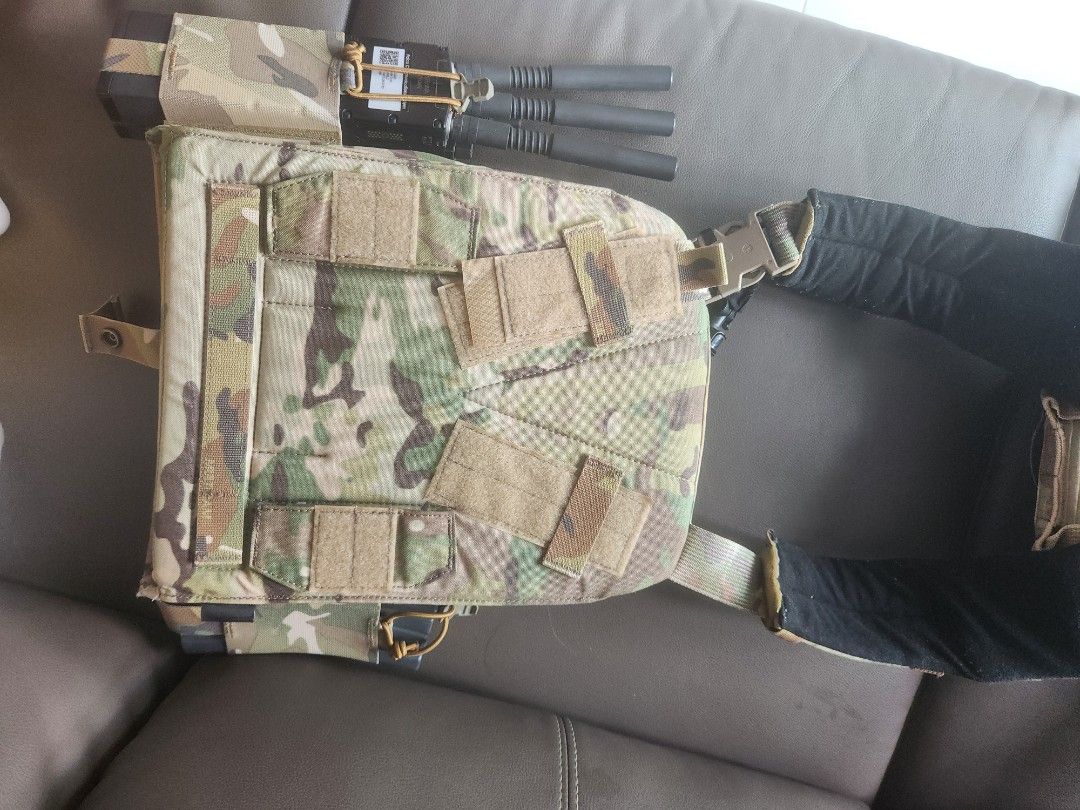 Crye Precision AVS Plate Carrier Setup Replica, Video Gaming, Gaming ...