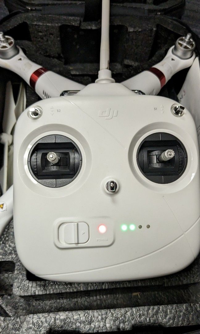 DJI PHANTOM 3 STANDARD, Photography, Drones on Carousell