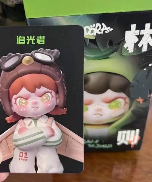 DORA LAW OF THE JUNGLE TNT SPACE LIGHT CHASER, Hobbies & Toys, Toys ...