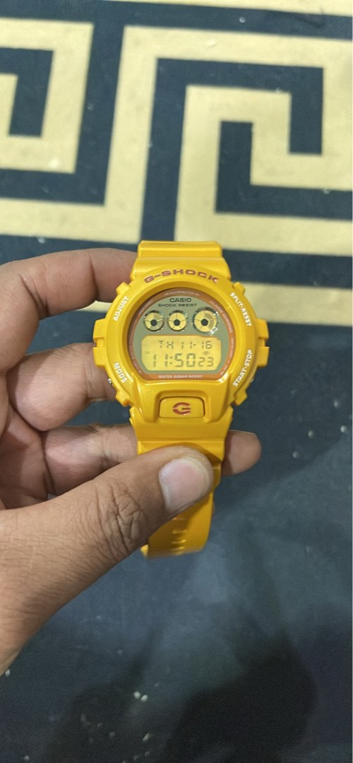 Dw6900 sb9, Men's Fashion, Watches & Accessories, Watches on Carousell