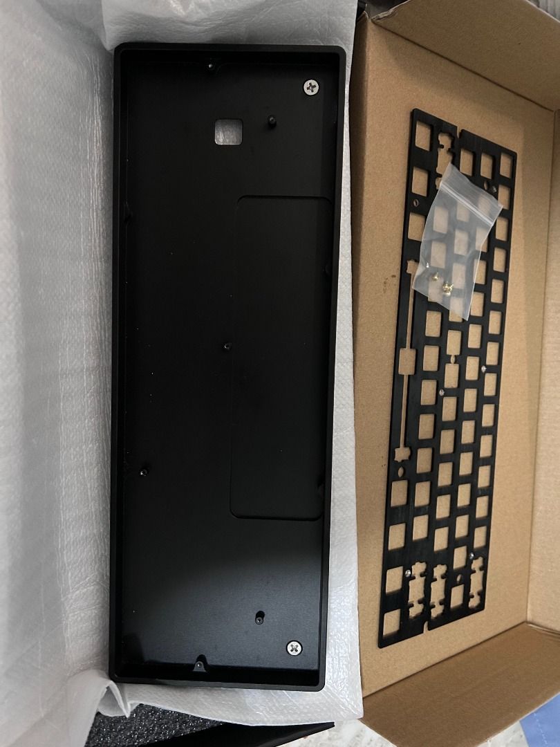 Epomaker GK61xs 60% custom modded keyboard, with add ons, metal plate ...