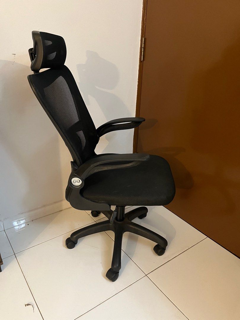 Free office chairs, Furniture & Home Living, Furniture, Chairs on Carousell