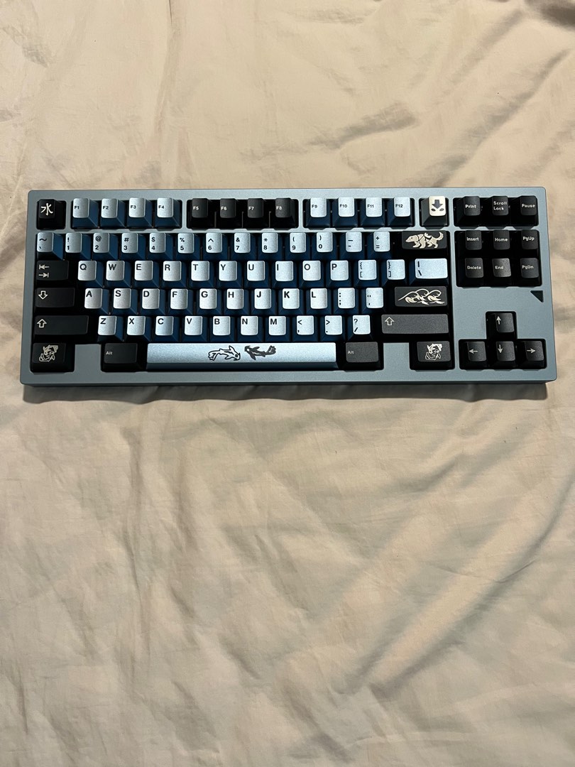 Vertex Angle TKL in Fog Colourway, Computers & Tech, Parts ...