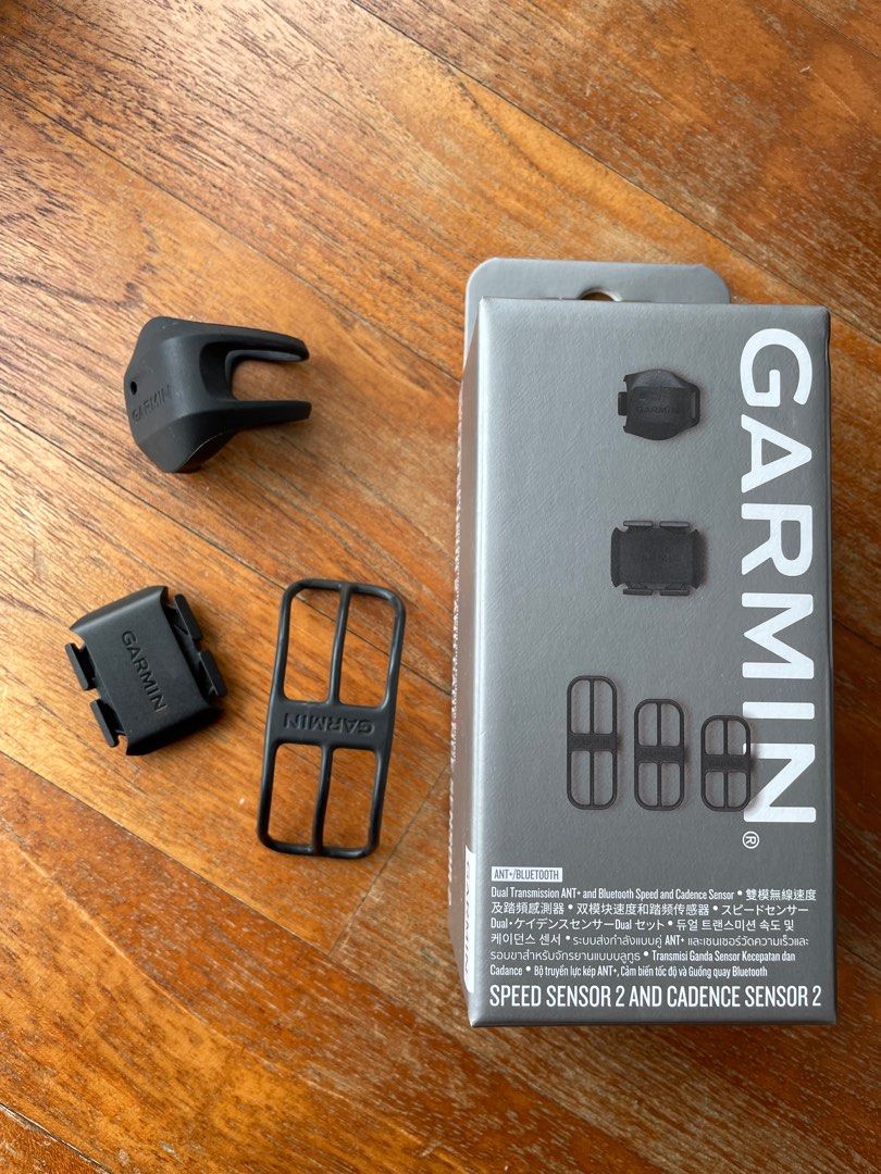 Garmin speed and cadence sensor 2, Sports Equipment, Bicycles & Parts ...