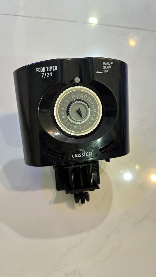 Hailea HK-150A chiller & FOC food timer , Pet Supplies, Homes & Other ...