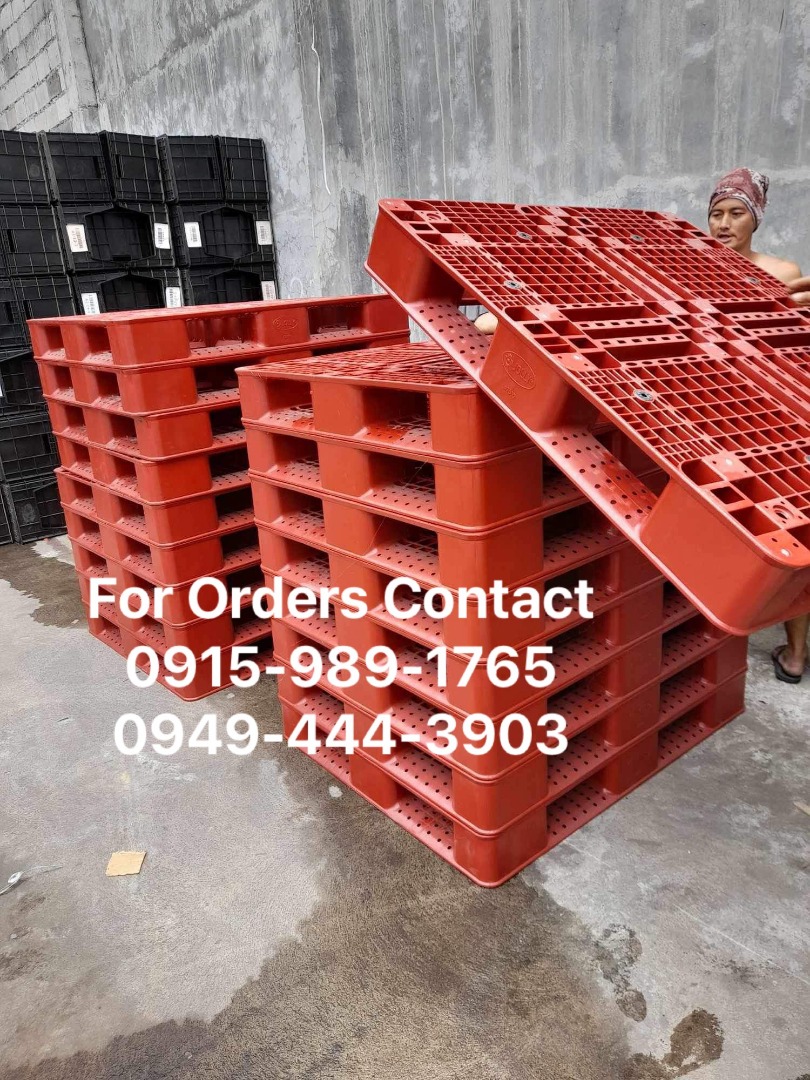 Heavy Duty Plastic Pallet Red, Commercial & Industrial, Construction ...