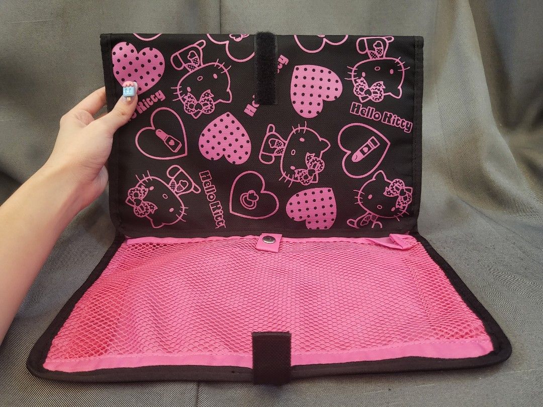 Hello Kitty Wall Hanging Detachable Storage Organizer, Women's Fashion ...