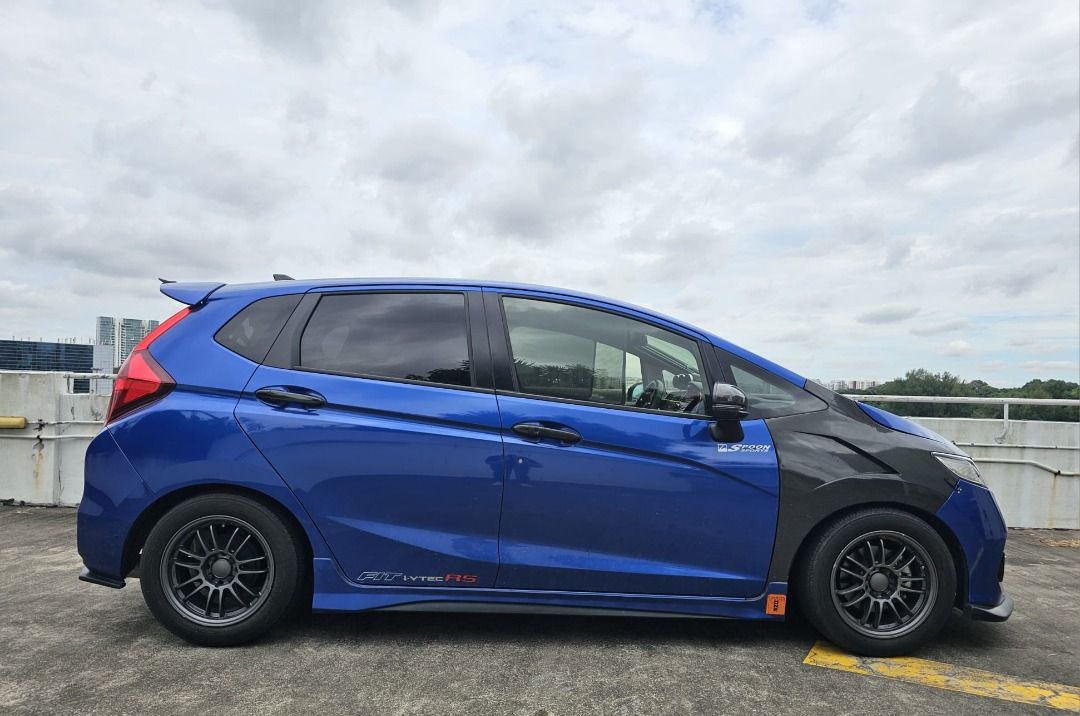 Honda Fit 1.3 G F-Package (A), Cars, Used Cars on Carousell
