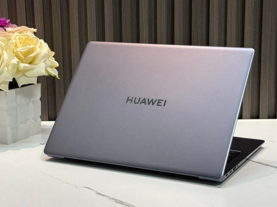 Huawei MateBook 14 HKD-WXX Core i7 11th Gen 16GB RAM 1 Terabyte SSD ...