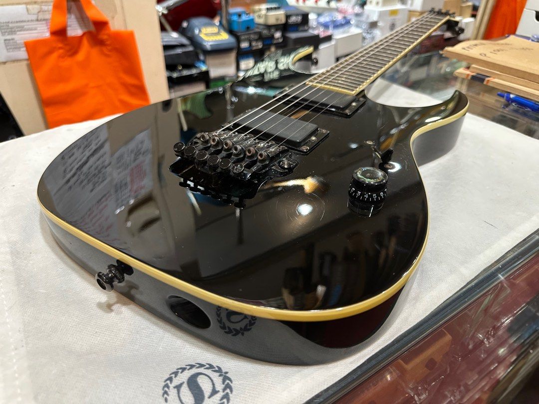 Ibanez MTM2 - Mick Thomson/Slipknot Signature "Seven" Guitar, Hobbies ...