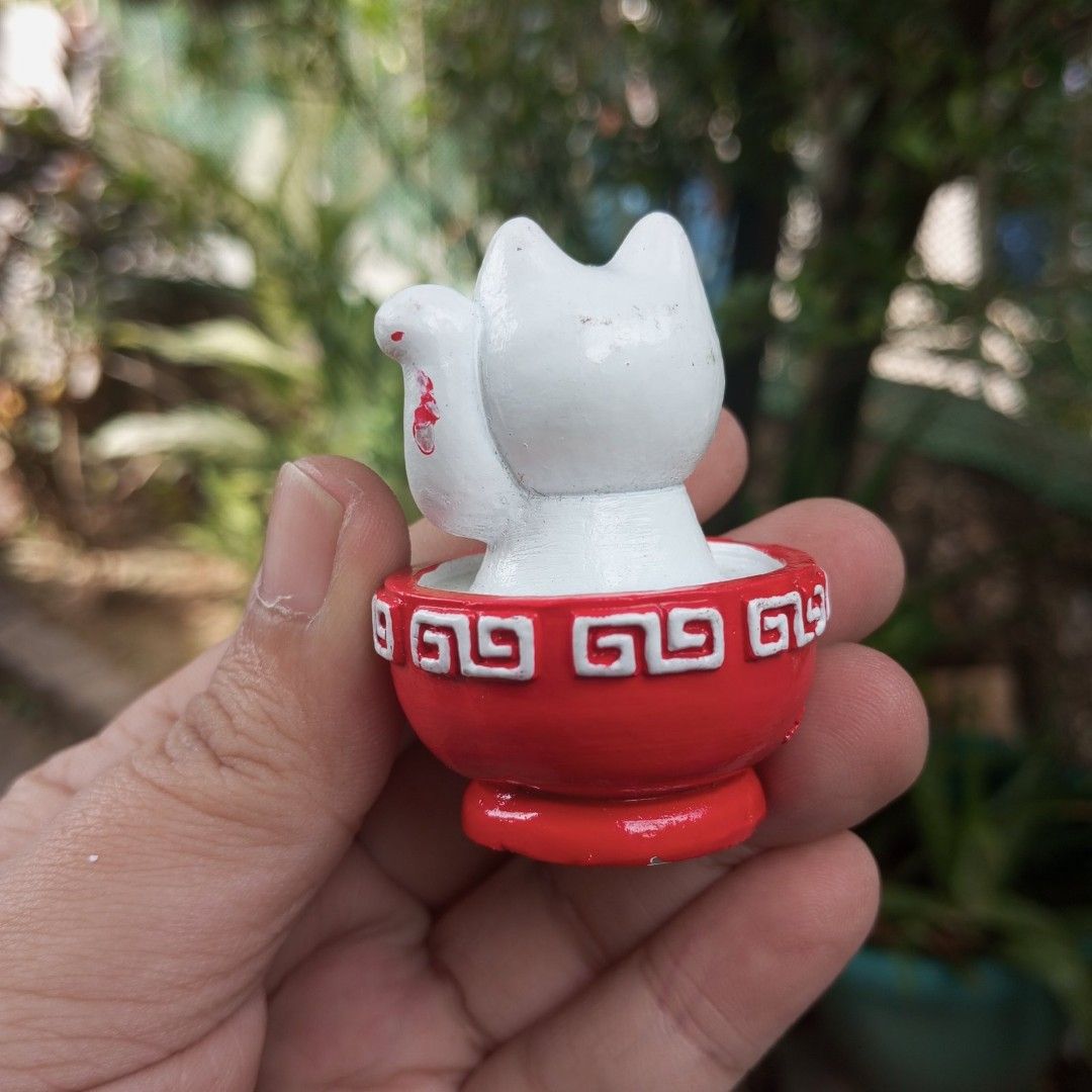 Japanese Maneki Neko Lucky Cat Figure, Hobbies & Toys, Toys & Games on ...