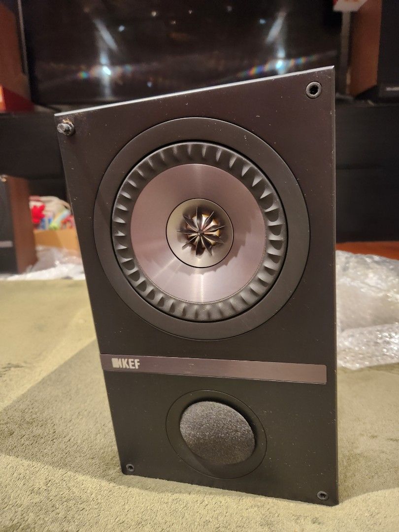 KEF Q100 Bookshelf Speakers, Audio, Soundbars, Speakers & Amplifiers on Carousell