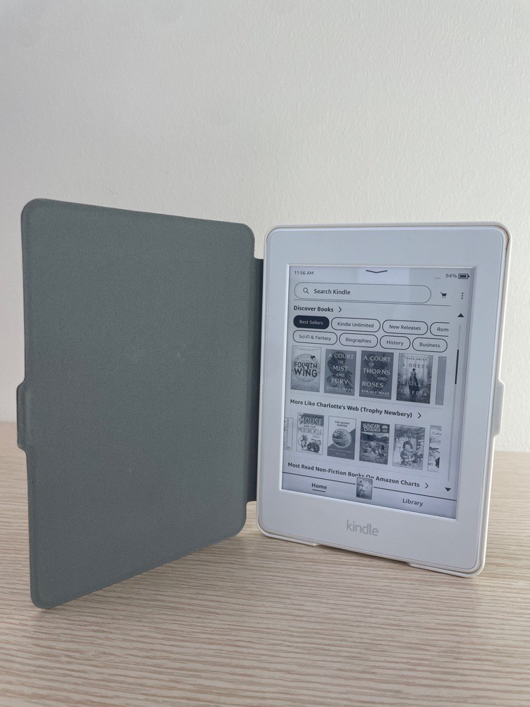 Kindle Paperwhite (7th Generation) with Cover, Everything Else on Carousell