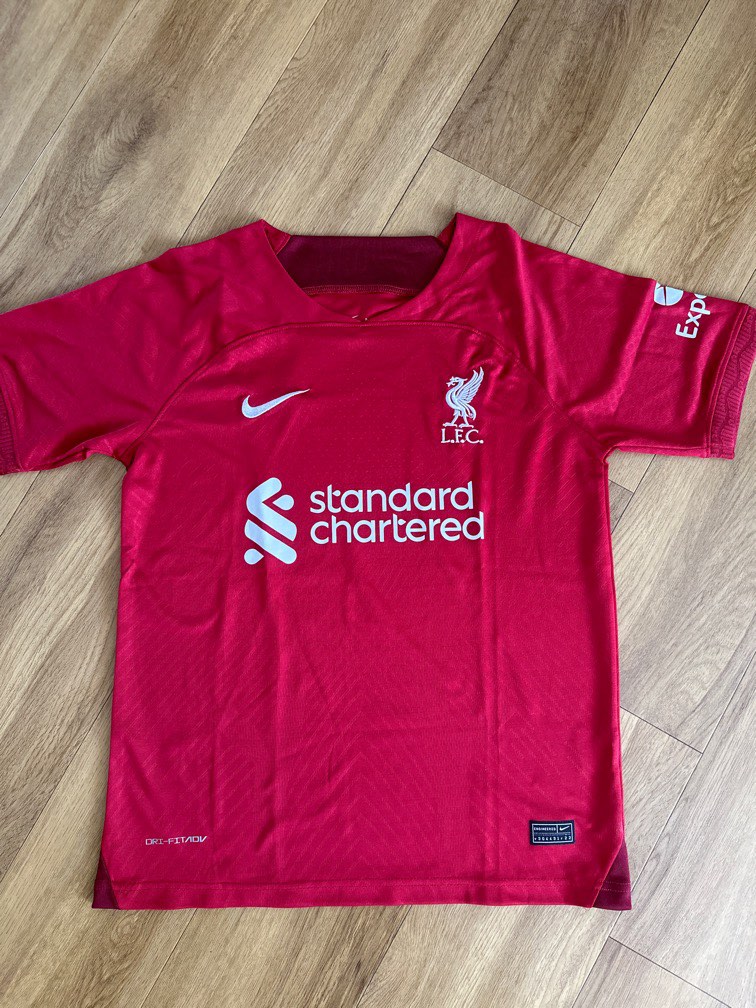 liverpool jersey, Men's Fashion, Activewear on Carousell