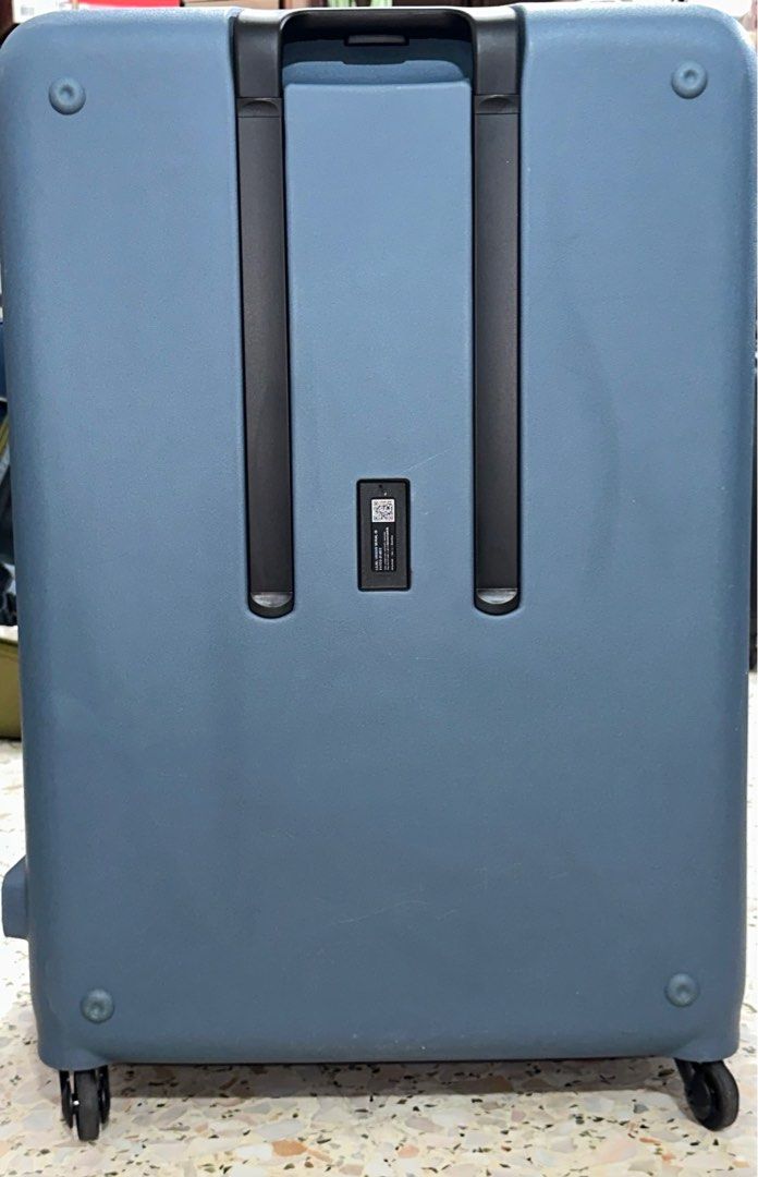 Lojel Vita size L, Hobbies & Toys, Travel, Luggage on Carousell