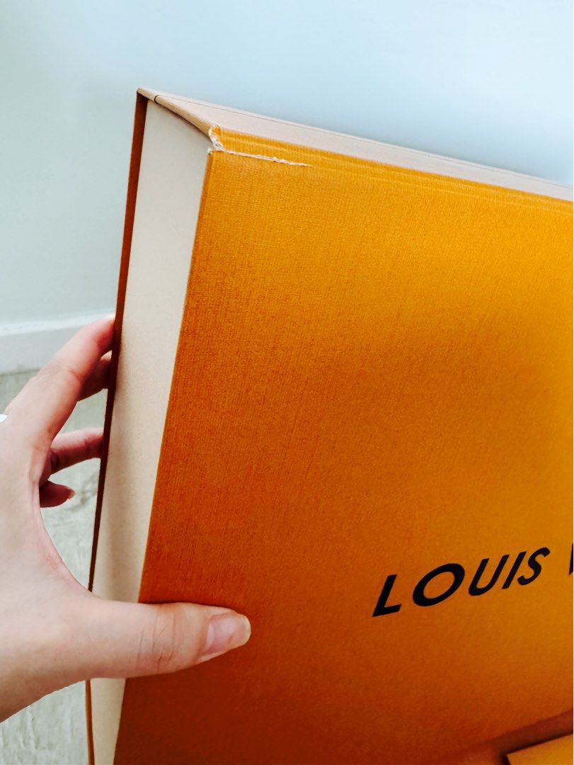 Louis Vuitton (LV) Box, Ribbon, Dustbag and Envelope, Luxury ...