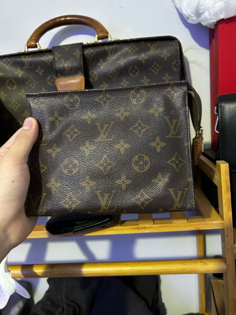 LOUIS VUITTON LV POUCH BAG, Luxury, Bags & Wallets on Carousell