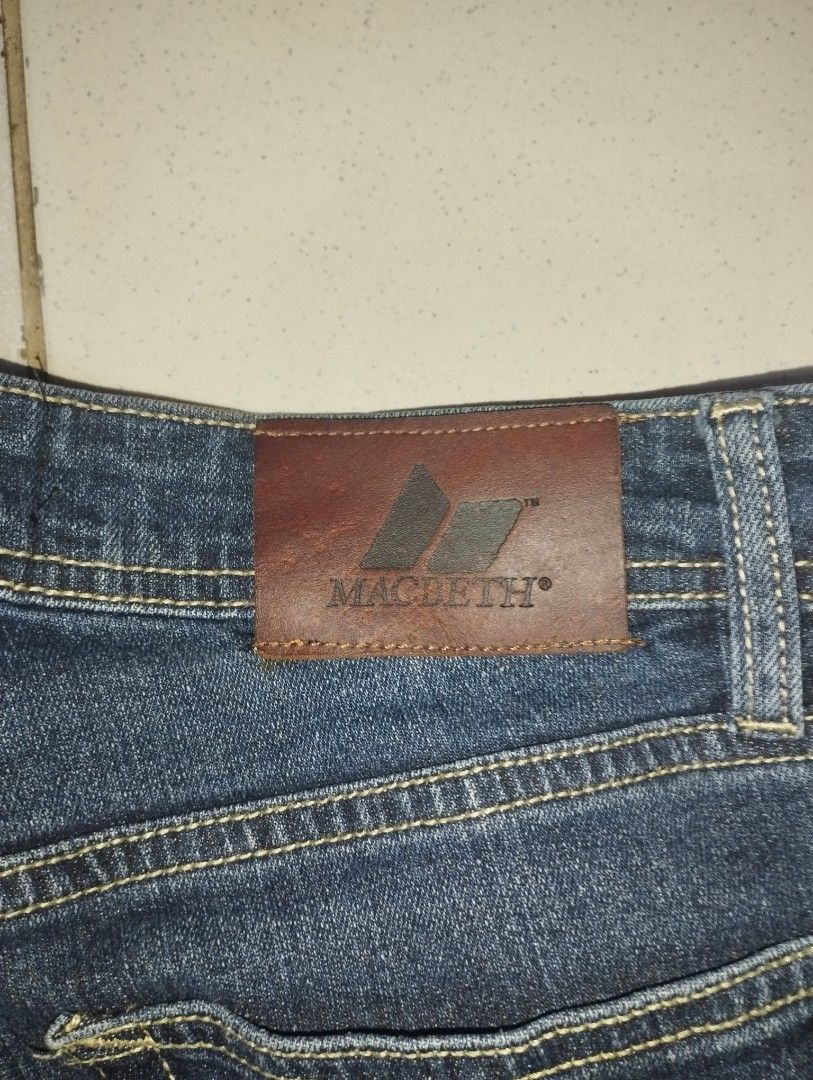 Macbeth slim straight, Men's Fashion, Bottoms, Jeans on Carousell