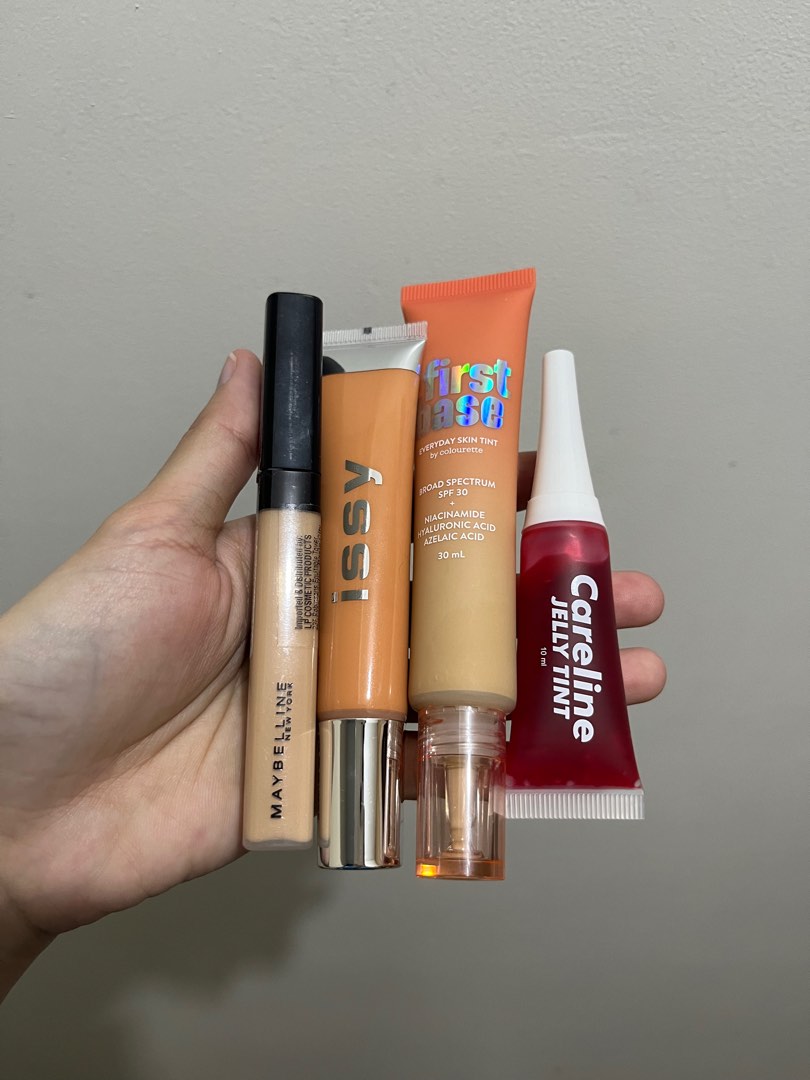 MAKEUP BUNDLE ISSY ACTIVE CORRECTOR, MAYBELLINE FIT ME CONCEALER ...
