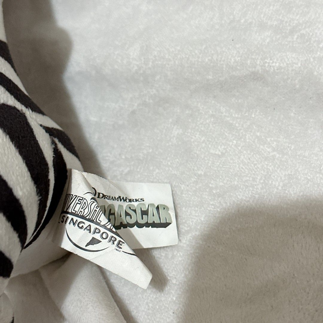 MARTY MADAGASCAR DREAMWORKS UNIVERSAL STUDIOS SINGAPORE PLUSH TOY DOLL ...