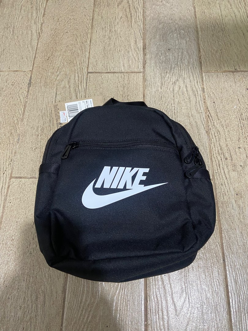 Mini Nike Backpack (Small), Men's Fashion, Bags, Backpacks on Carousell