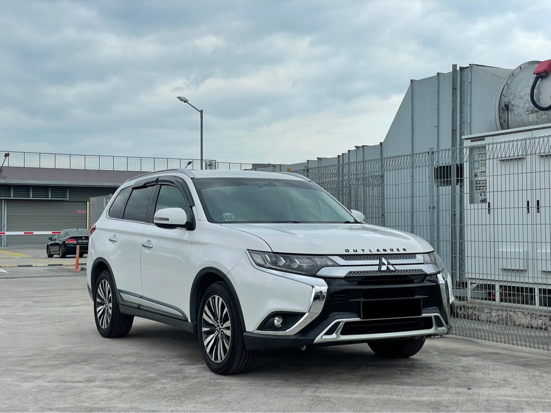 Mitsubishi Outlander 2.0 CVT Classic 7-Seater (A), Cars, Used Cars on ...