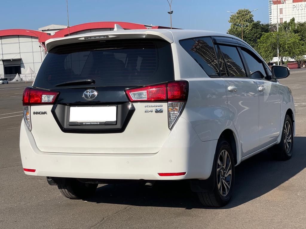 MPV TERJANGKAU!! INNOVA V DIESEL AT PUTIH 2022, Mobil & Motor, Mobil untuk Dijual di Carousell