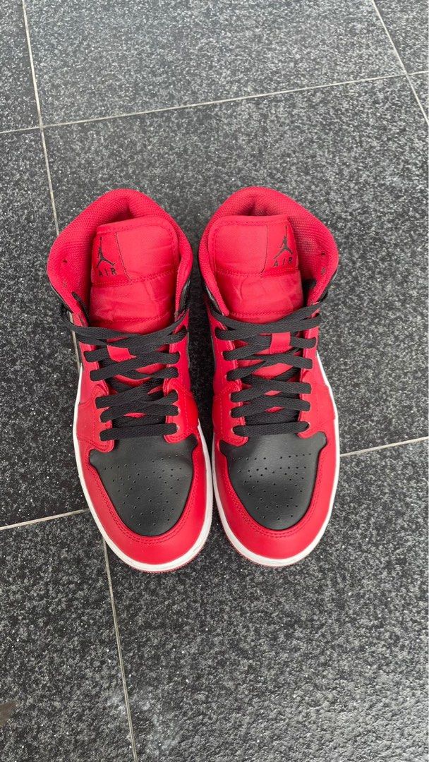 Nike Air Jordan Mid Reverse Gym Red Black, Fesyen Pria, Sepatu ...