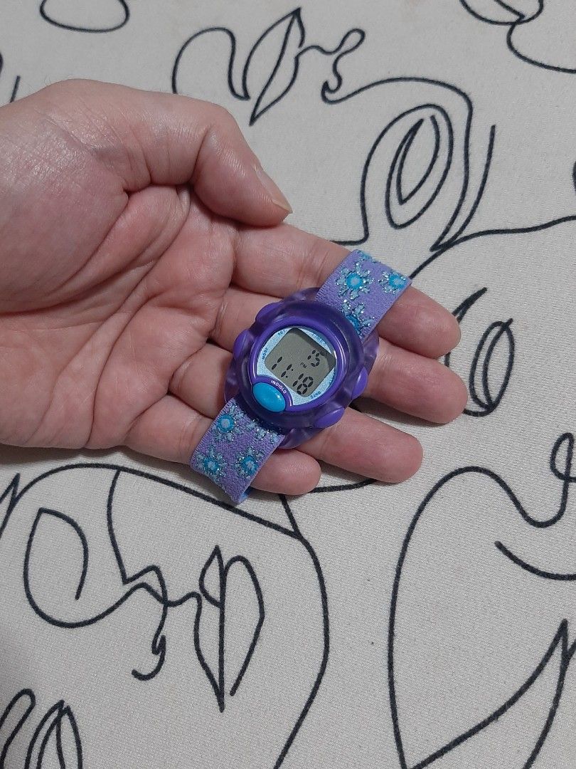 Original Timex Indiglo Kids Watch, Women's Fashion, Watches ...