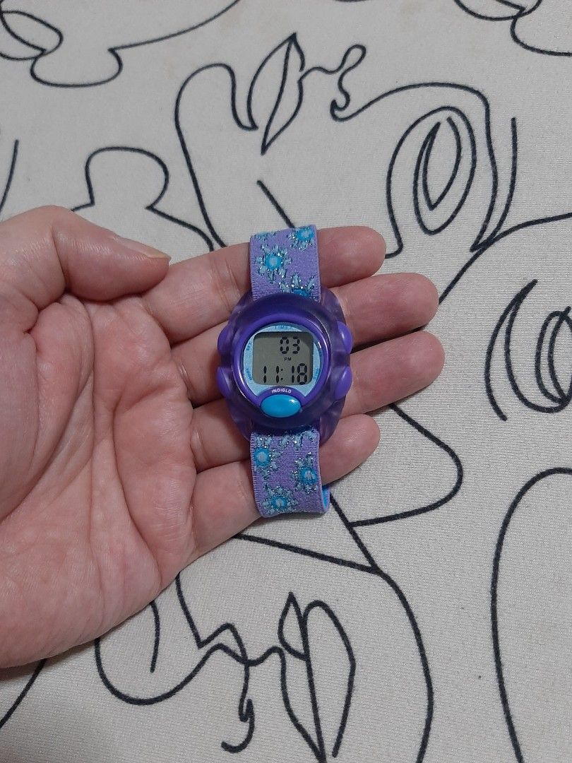 Original Timex Indiglo Kids Watch, Women's Fashion, Watches ...