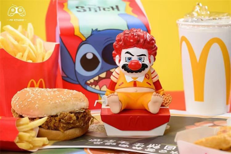 [PO] PG Studio - Super Mario Ronald McDonald & Colonel Sanders Sitting ...