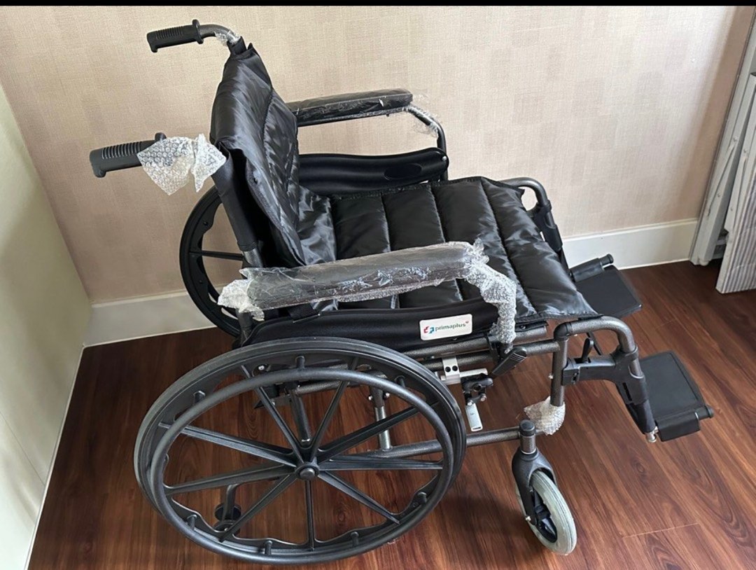 Primaplus Bariatic wheelchair, Health & Nutrition, Assistive ...