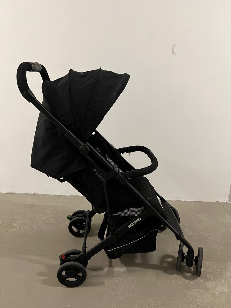 Recaro stroller, Babies & Kids, Going Out, Strollers on Carousell