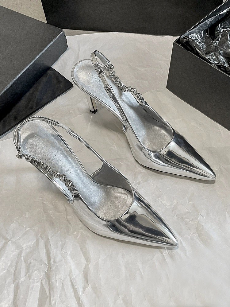C&K Silver heels, Women's Fashion, Footwear, Heels on Carousell