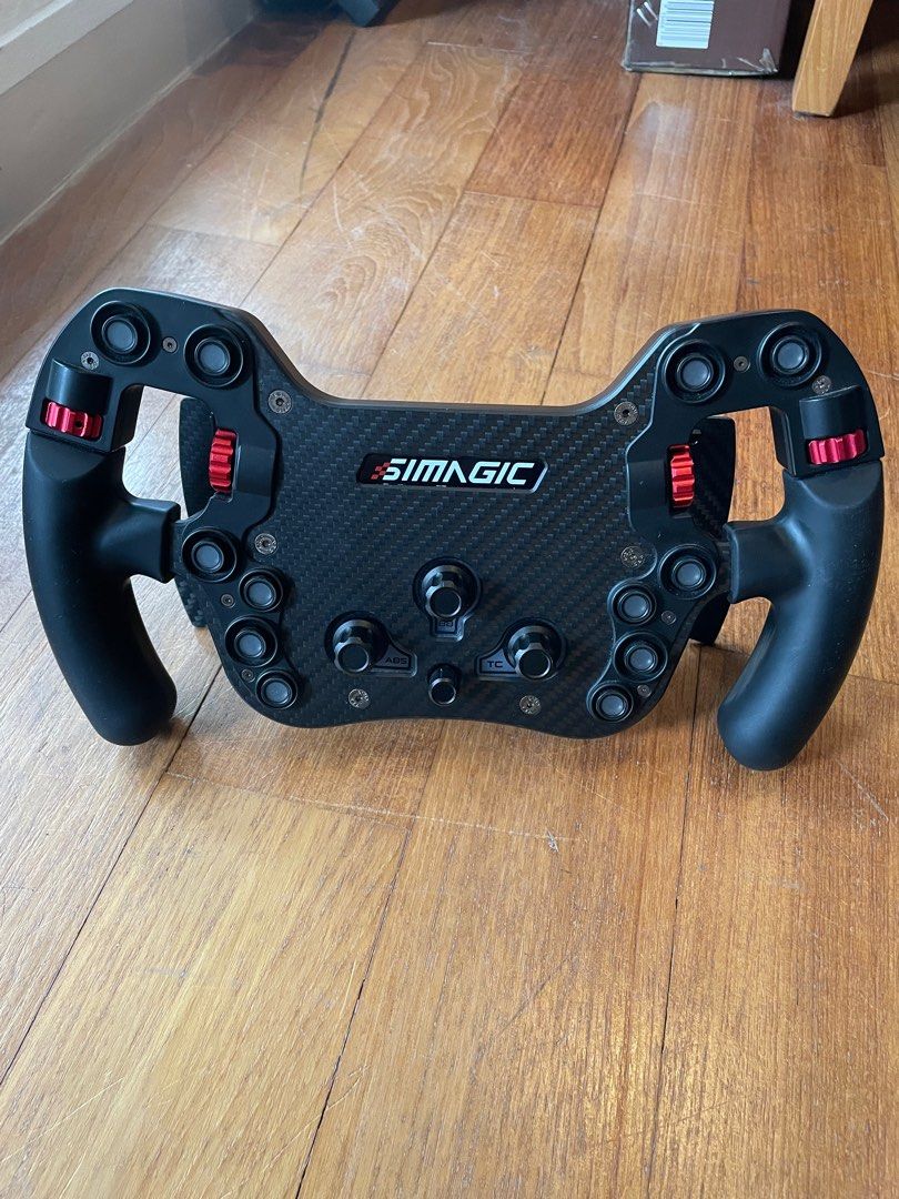 Simagic fx wheel, Video Gaming, Video Game Consoles, Others on Carousell
