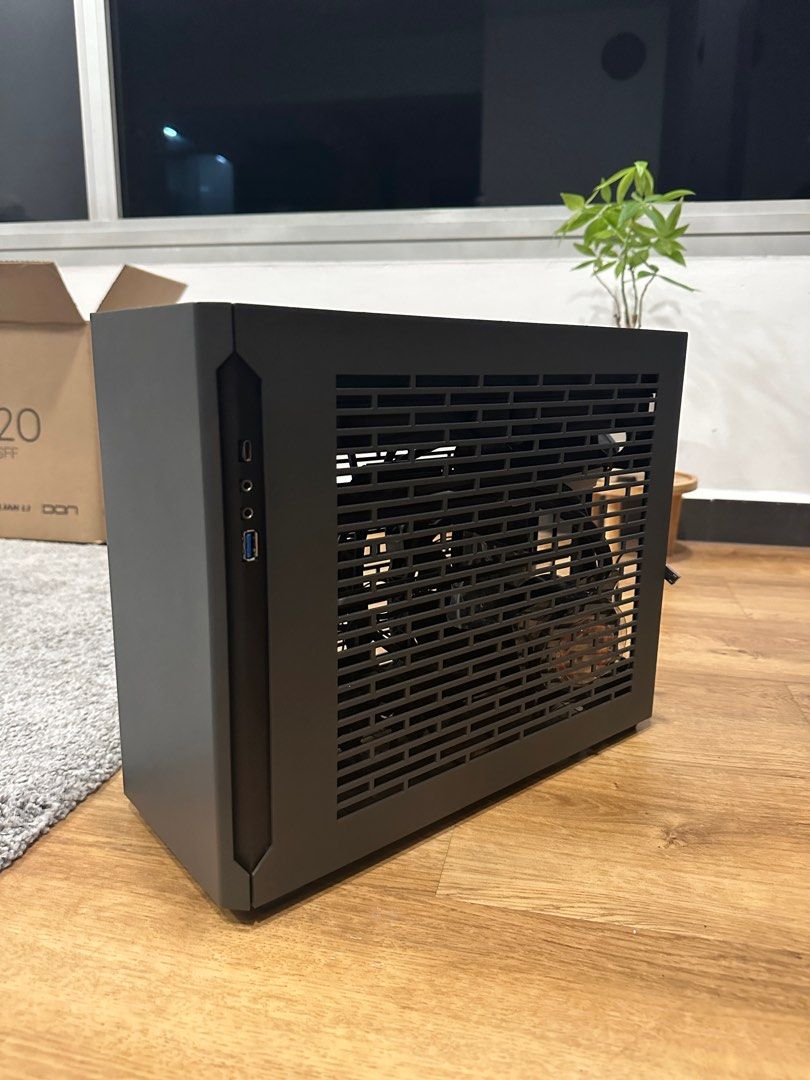 Sliger SM580, Computers & Tech, Parts & Accessories, Computer Parts on ...