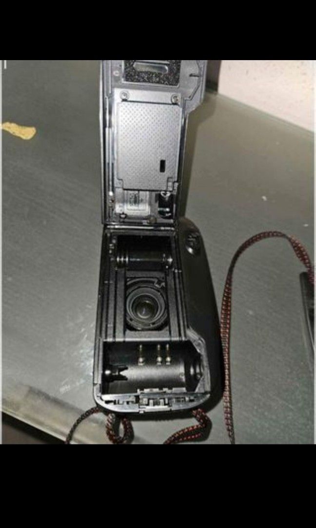 Spolit- Nikon Zoom Touch 470 AF - Can't be powered On, Photography ...