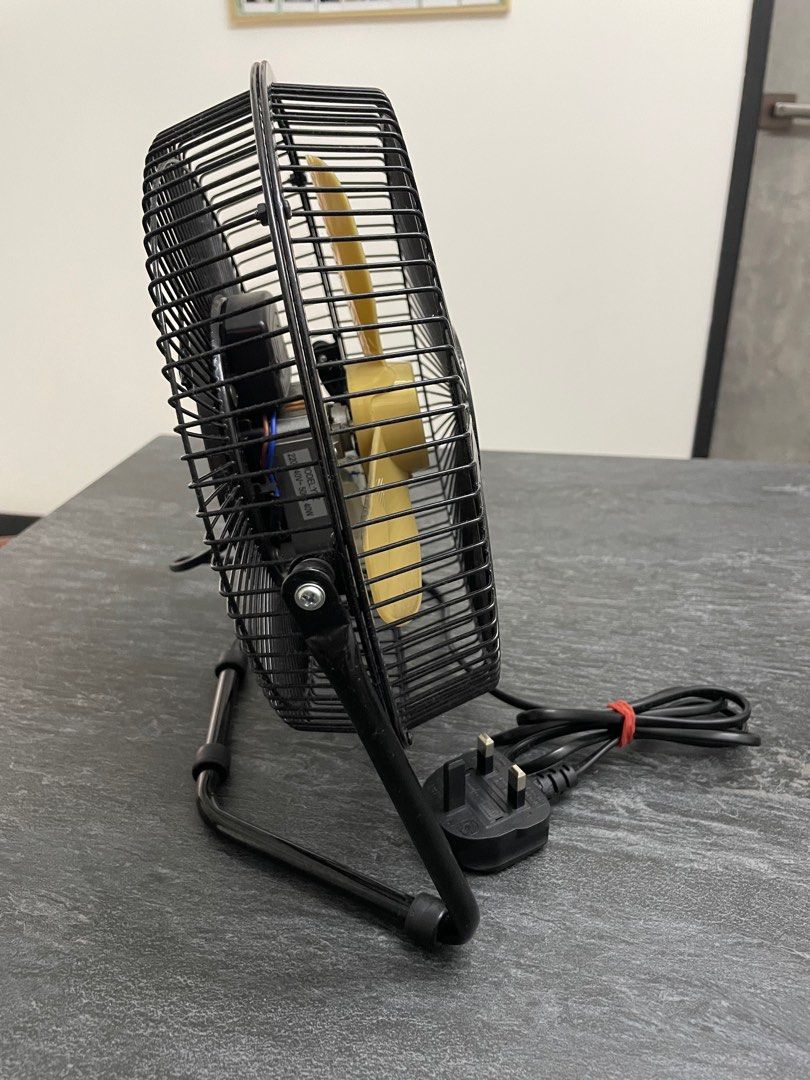Table Fan, Furniture & Home Living, Lighting & Fans, Fans on Carousell