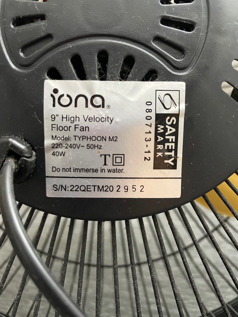 Table Fan, Furniture & Home Living, Lighting & Fans, Fans on Carousell