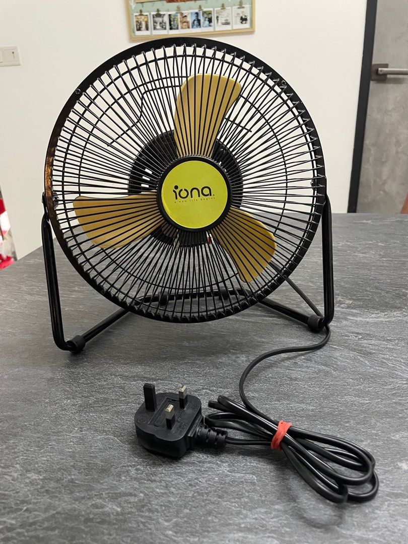 Table Fan, Furniture & Home Living, Lighting & Fans, Fans on Carousell