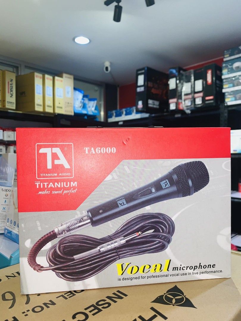 Titanium Dynamic Wired Microphone Uni-Directional TA6000, Audio, Microphones on Carousell