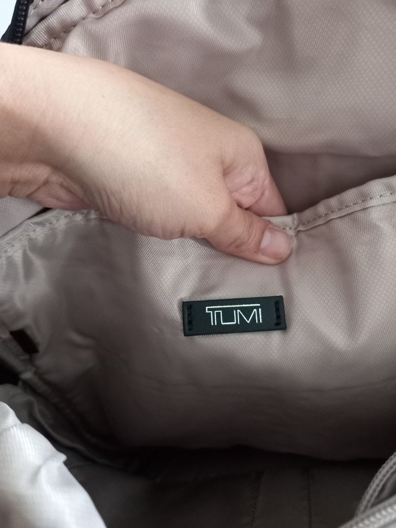 TUMI, Luxury, Bags & Wallets on Carousell