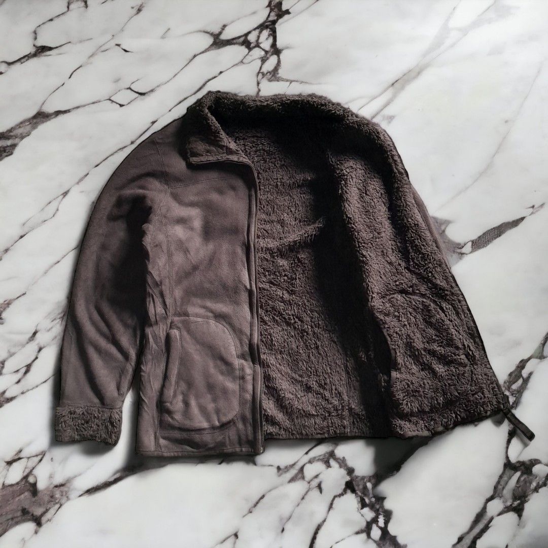 Uniqlo Reversible Fleece x Fur, Women's Fashion, Coats, Jackets and ...