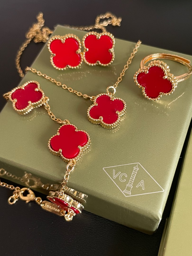Van Cleef & Arpels (VCA) Four Leaf Clover Set (RED), Women's Fashion ...