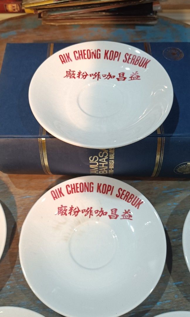 Vintage alas cawan kopitiam aik Cheong, Hobbies & Toys, Collectibles ...