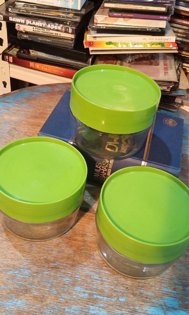 Vintage balang bekas simpan kuih raya, Hobbies & Toys, Collectibles ...