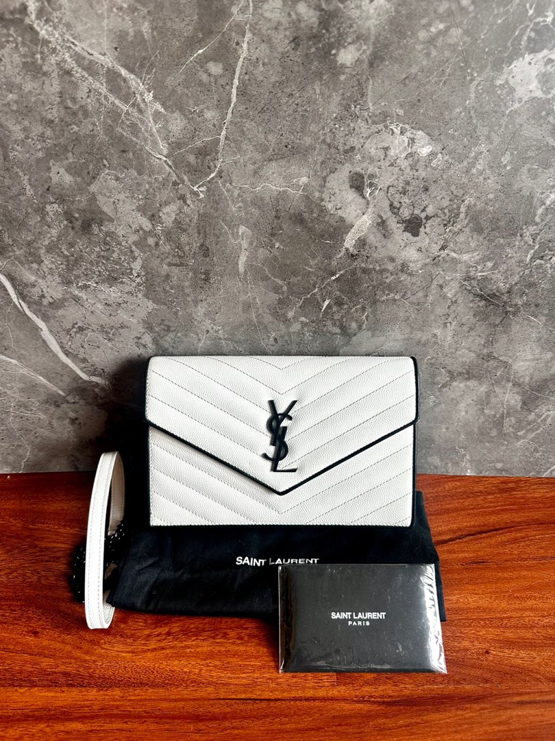 VVGC Ysl woc 19cm white 2018 Special edition chinese new year With card booklet & db, Barang ...