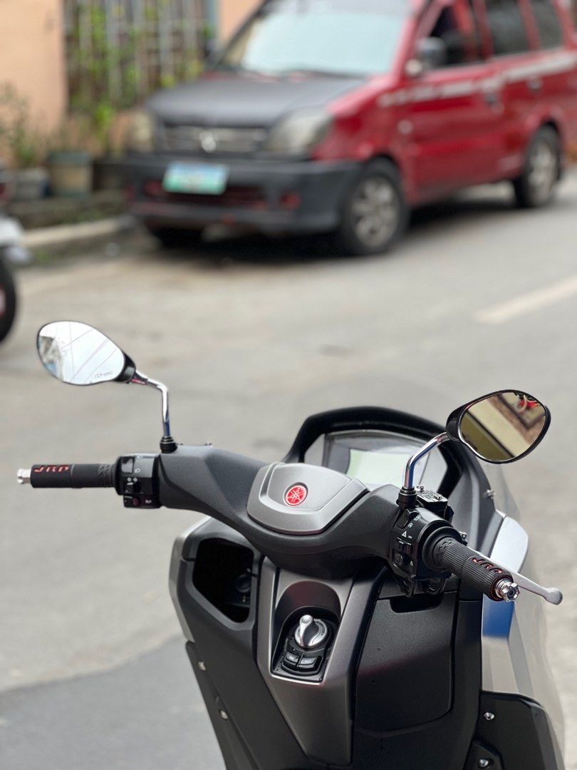 Yamaha Nmax V2.1 Abs 10k odo silver, Motorbikes, Motorbikes for Sale on ...