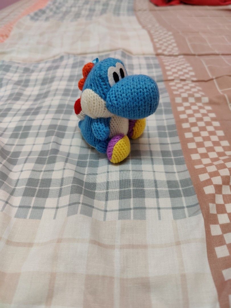 Yoshi amiibo Nintendo, Video Gaming, Video Games, Nintendo on Carousell