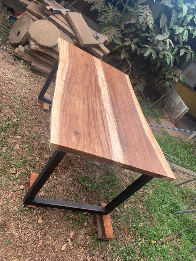 Acacia Dining table 6 seaters 5x3ft live edge, Furniture & Home Living ...